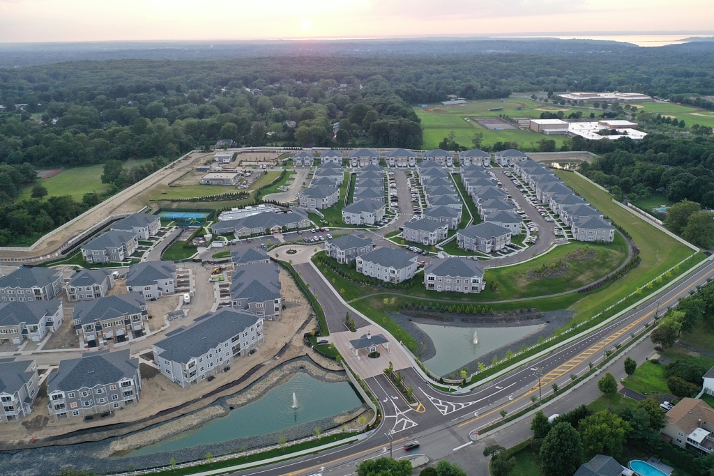 The Seasons at Elwood | Nelson + Pope