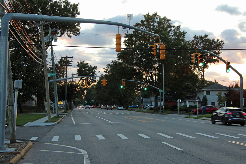 Old Country Road Traffic Signals | Nelson + Pope Old Country Road Traffic Signals | Nelson + Pope